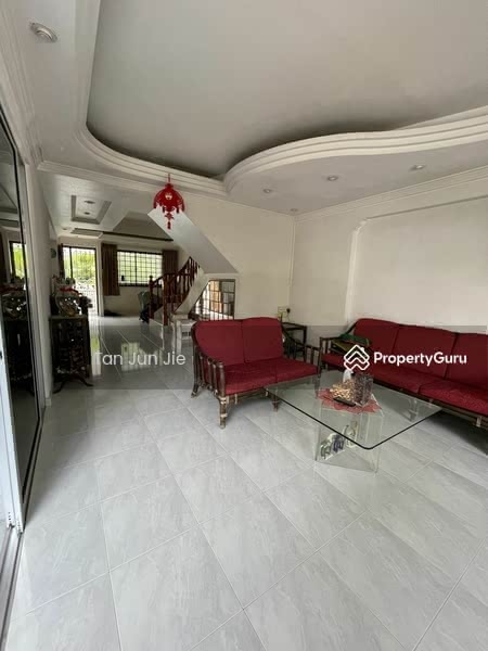 HDB Flat For Sale, in Pasir Ris | PropertyGuru Singapore